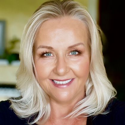 Magic Beauty Stars: Jayne Daley | Magic Beauty Stars